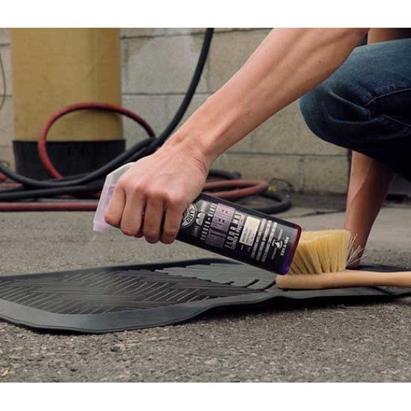 Chemical Guys Mat Renew Rubber & Vinyl Floor Mat Cleaner 16oz